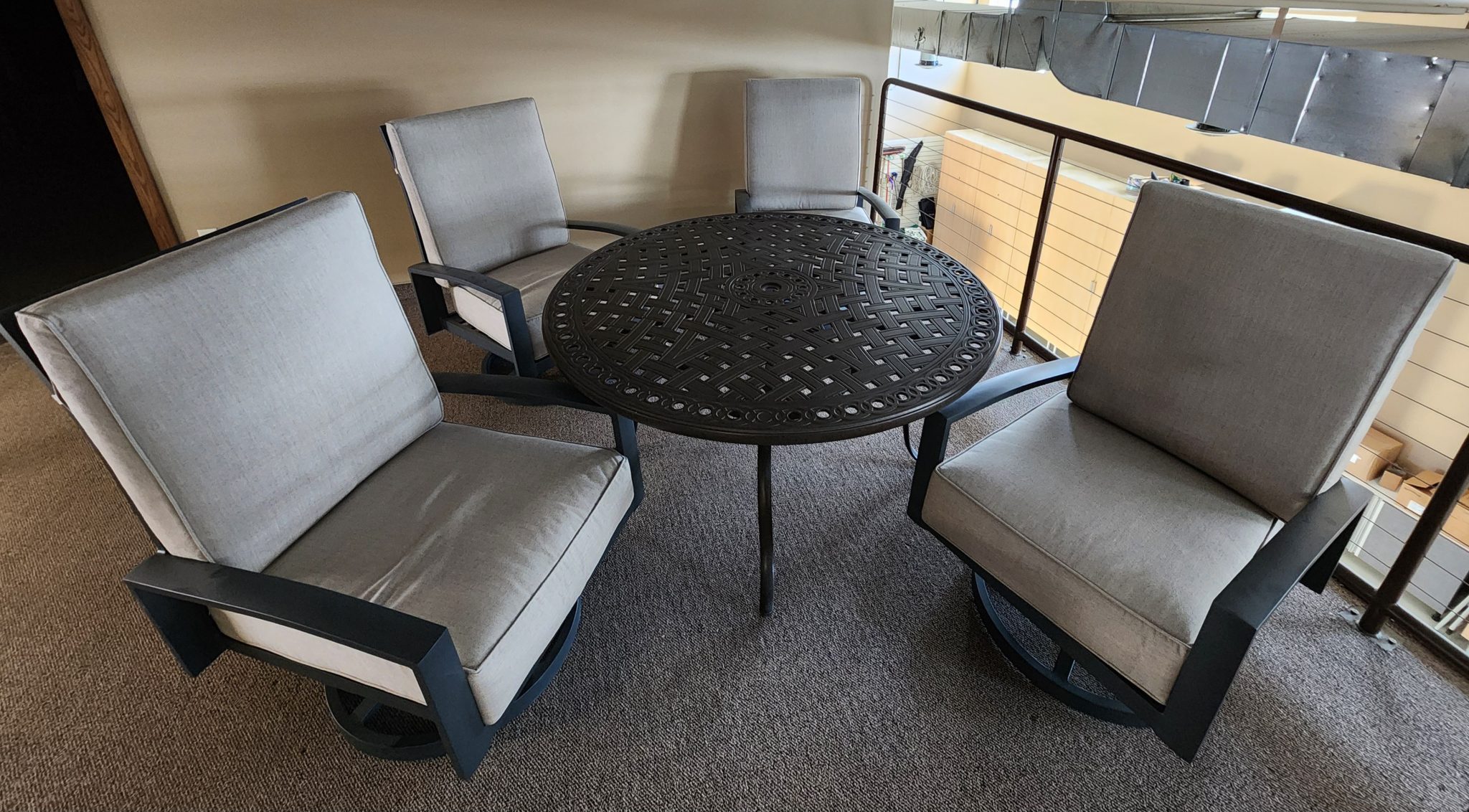 Tropitone Round 55 Dining Height Table Set Outdoor Living And Bbq 5509